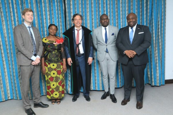 Relations - Alain Vas